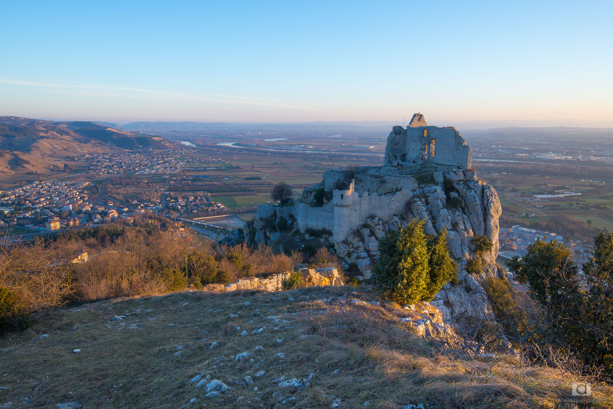 Un matin à Crussol | Dominique Guillot Photographe